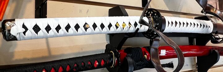42" Samurai Sword w/Carry Belt 65Mn Spring Steel Forged Blade/white Sc ...